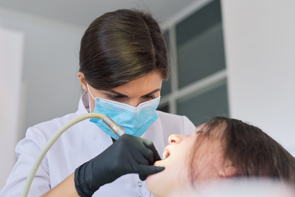 Do You Get Anesthesia for a Root Canal Procedure? - Oakland Dental Care